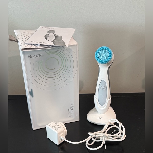 Nu skin | Skincare | Nu Skin Lumispa Ageloc Facial Cleansing Device ...